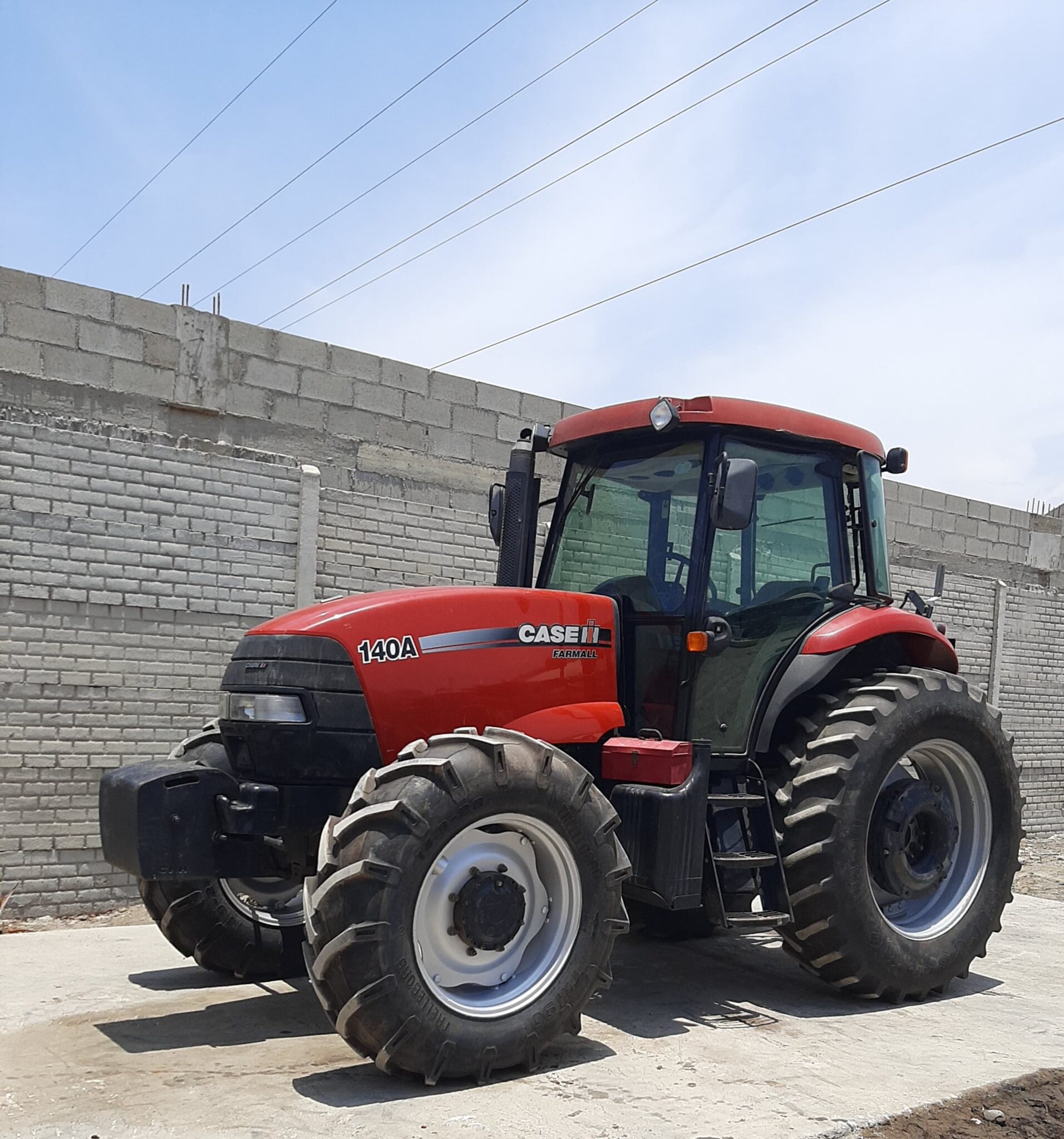 TRACTOR AGRICOLA CASE 140A – Importador de Maquinaria Agrícola Nueva y ...